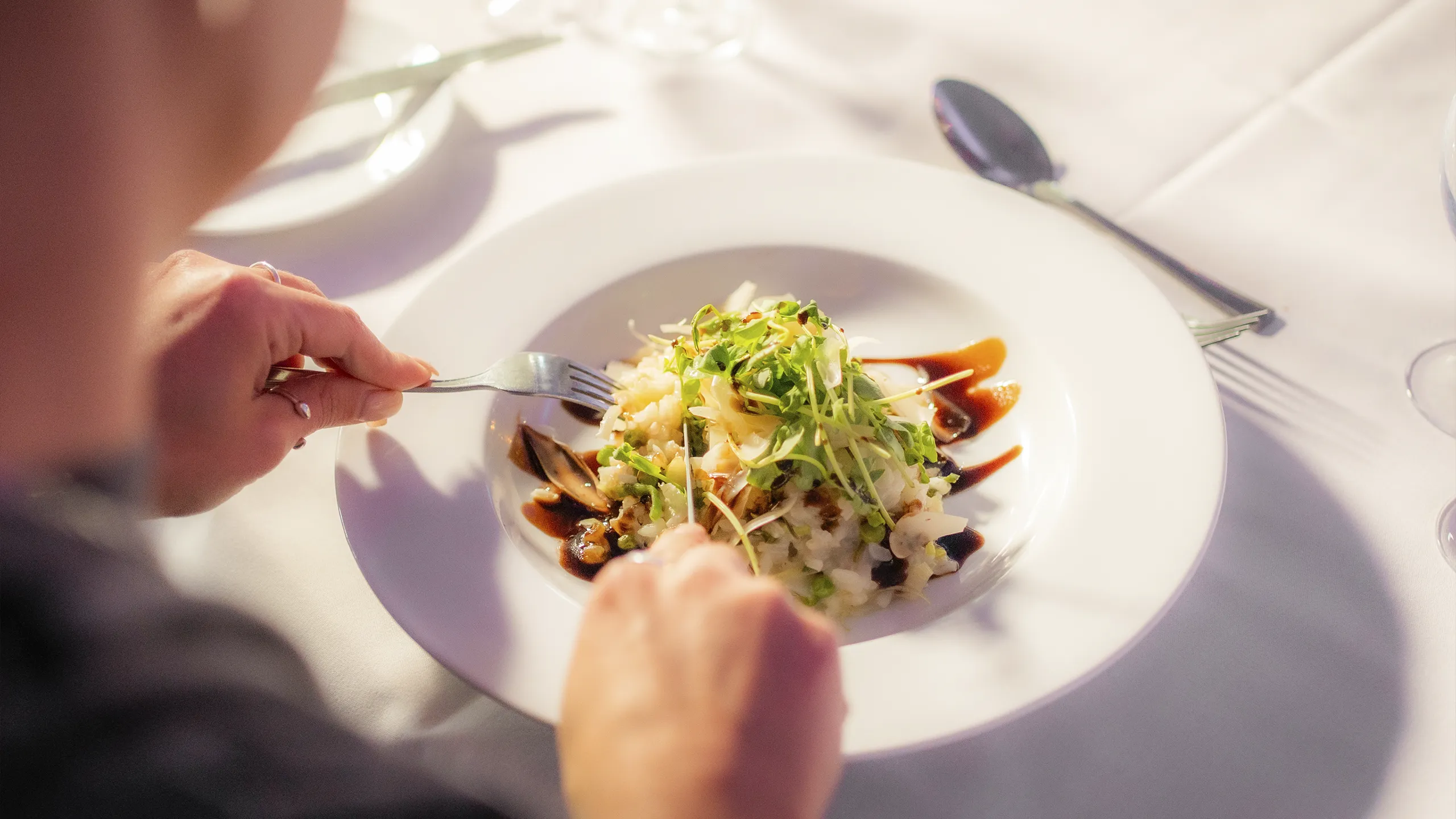 Wedgewood Restaurant Booking - The Old Swan Hotel